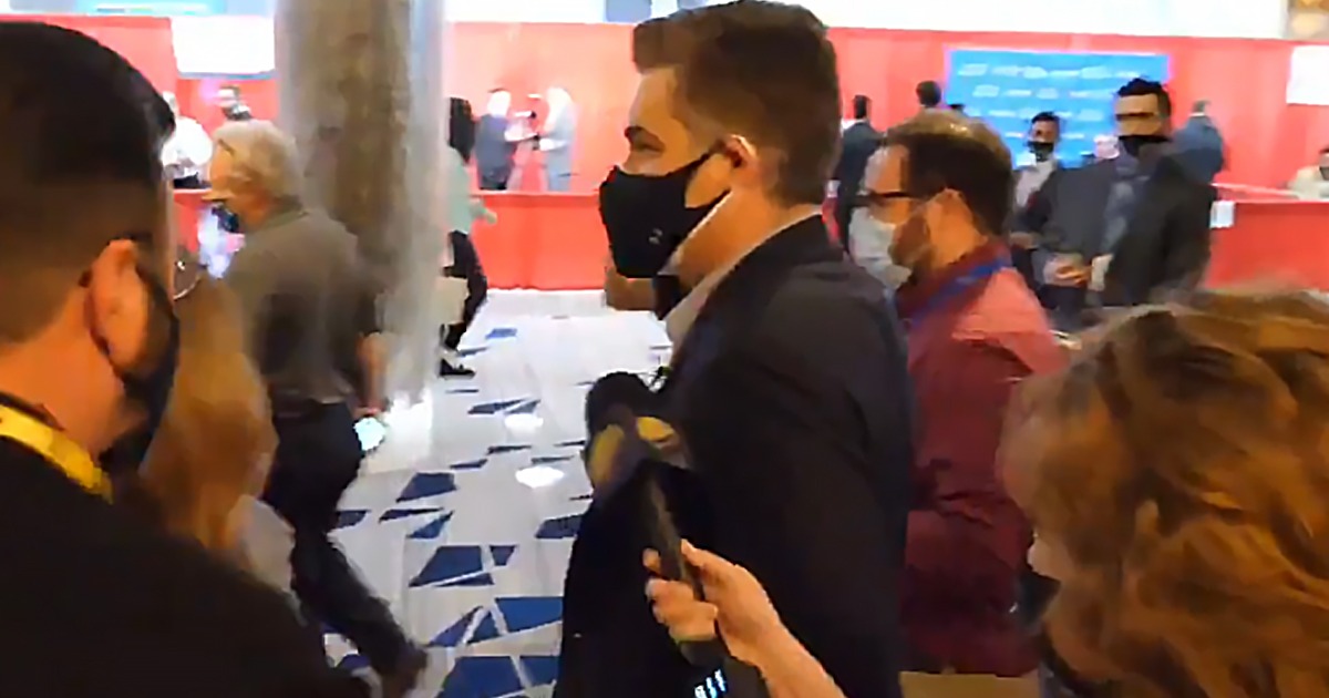 VIDEO: 'Gun Girl' Kaitlin Bennett Asks Jim Acosta To Disavow White ...