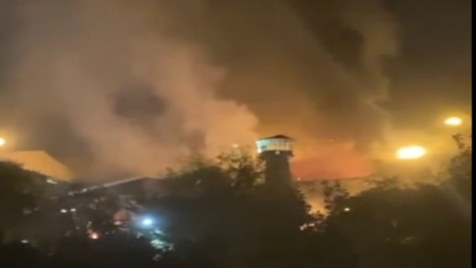 Fire Breaks Out at Iran's Notorious Evin Prison | National File
